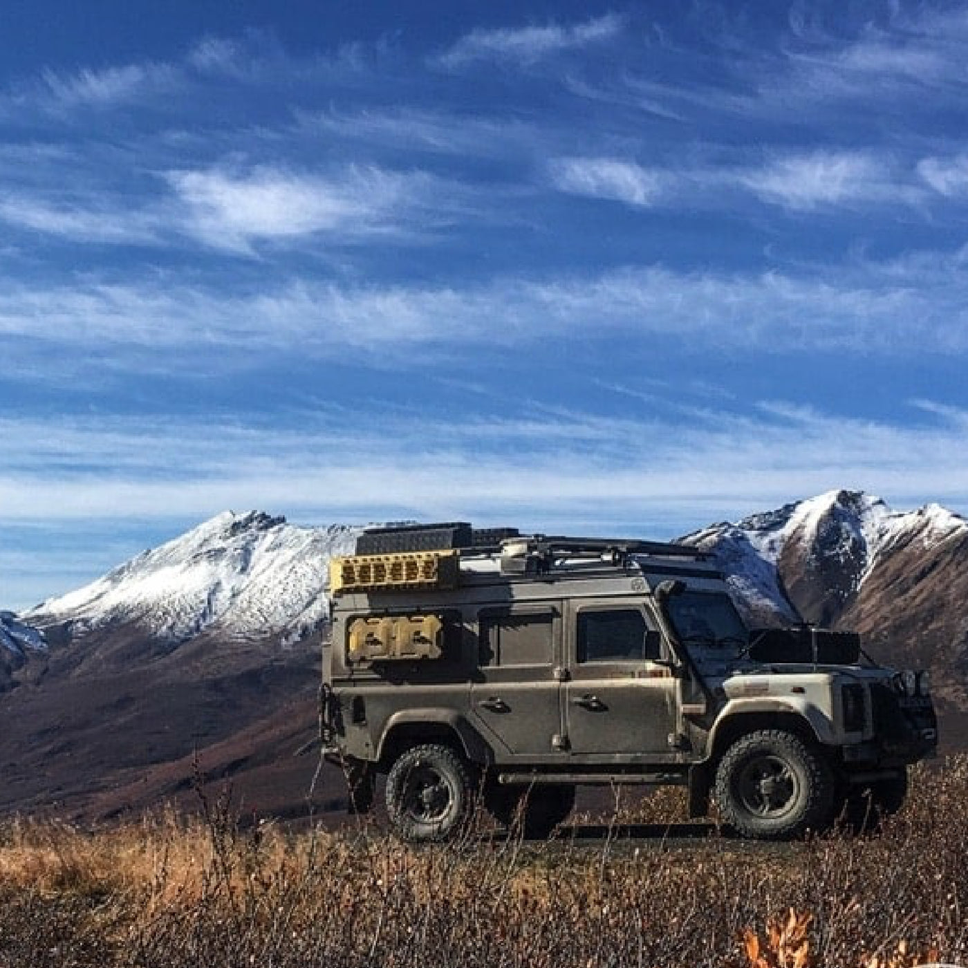 Alu-Cab Icarus Roof Conversion Land Rover Defender 110 White — Offroad ...