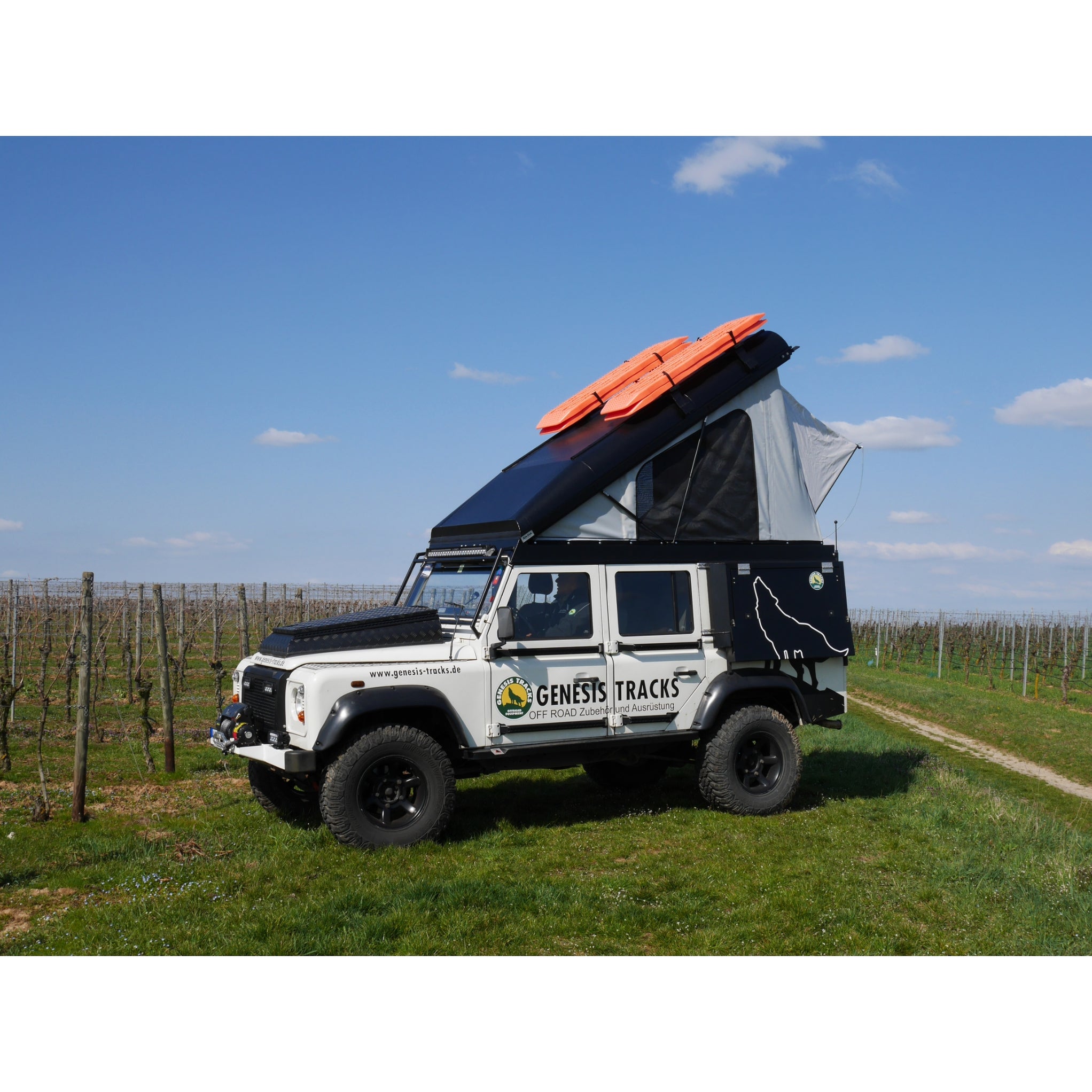 Alu-Cab Icarus Roof Conversion Land Rover Defender 110 Black — Offroad ...