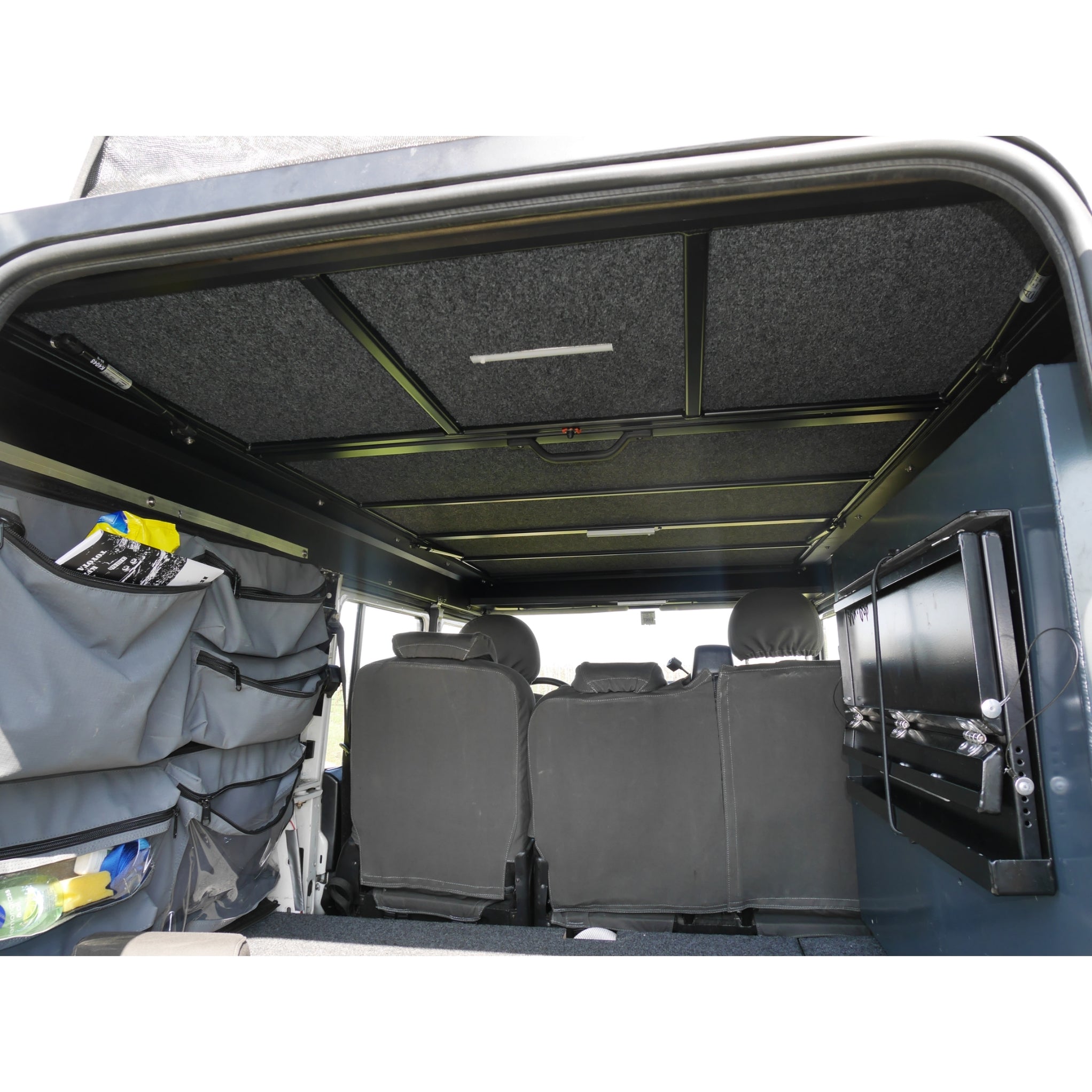 Alu-Cab Icarus Roof Conversion Land Rover Defender 110 Black — Offroad ...