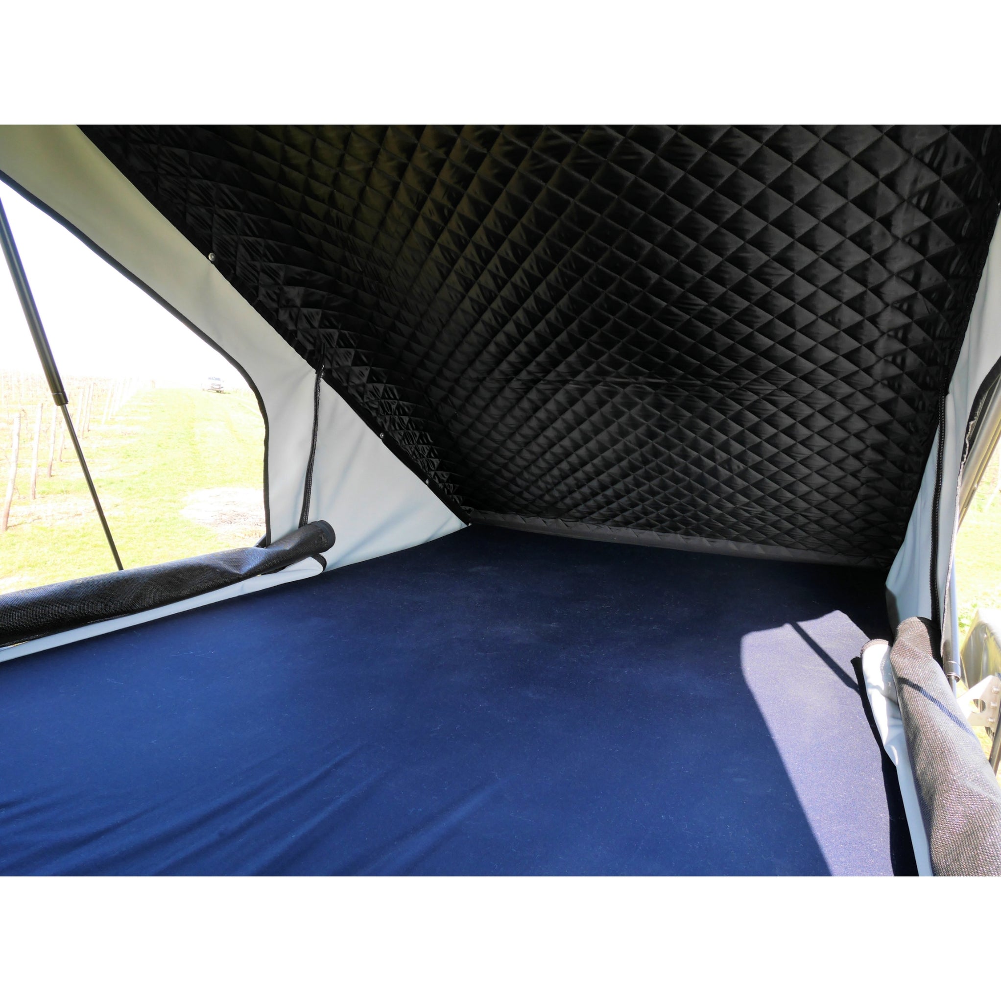 Alu-Cab Icarus Roof Conversion Land Rover Defender 110 Black — Offroad ...